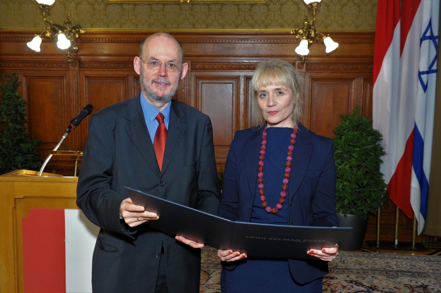 Leon Zelman Preis 2022 an Michaela Raggam-Blesch – Jewish Welcome ...